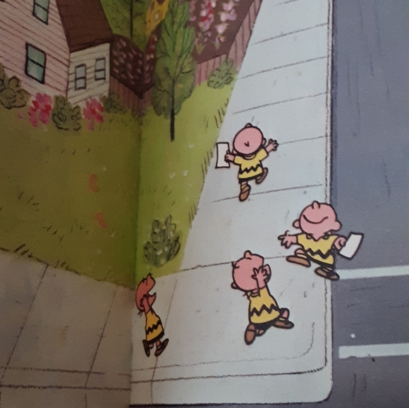 charles schulz | Other | Youre In Love Charlie Brown 968 Vintage Book ...
